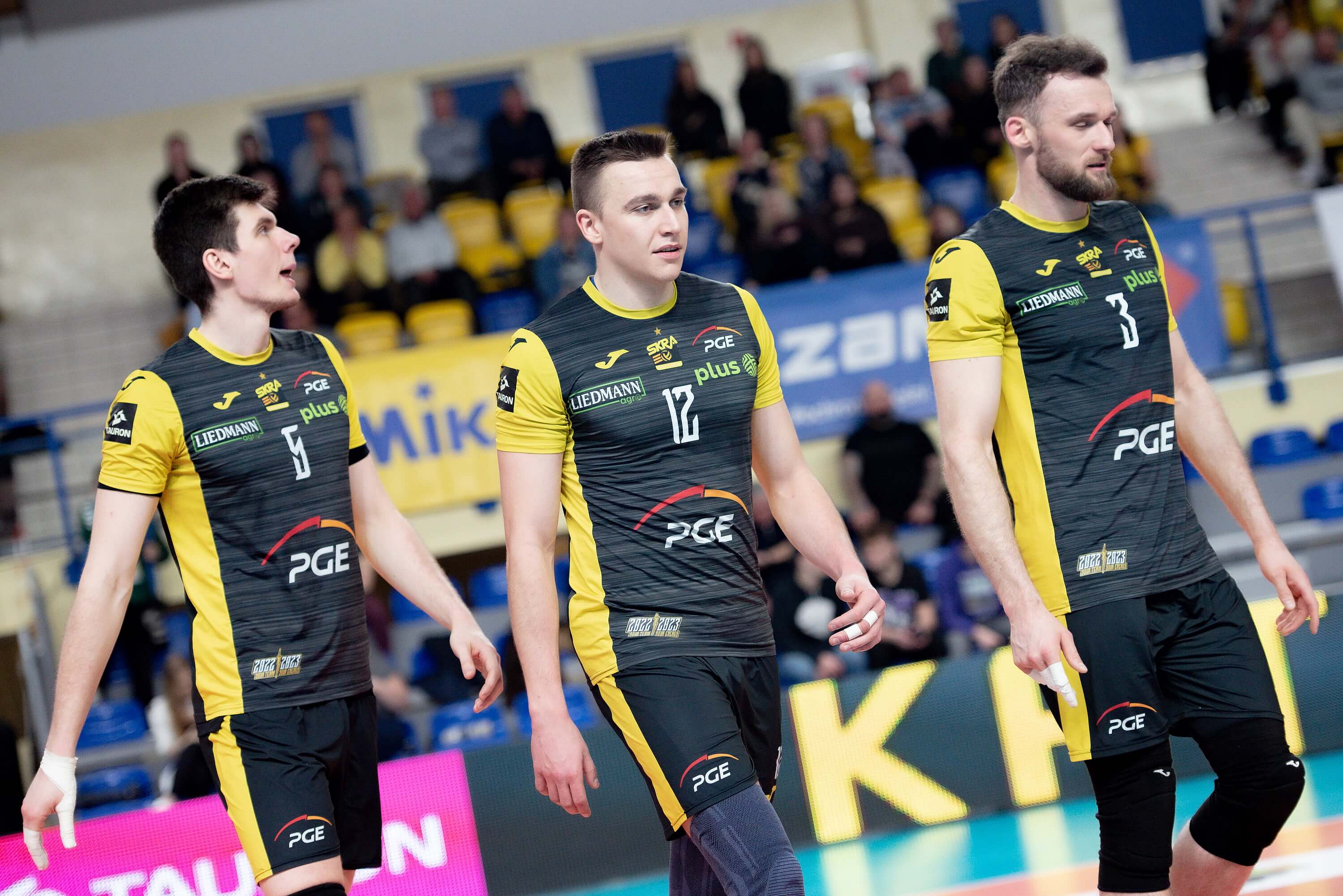 Výsledkový servis našich reprezentantů v zahraničních ligách - muži