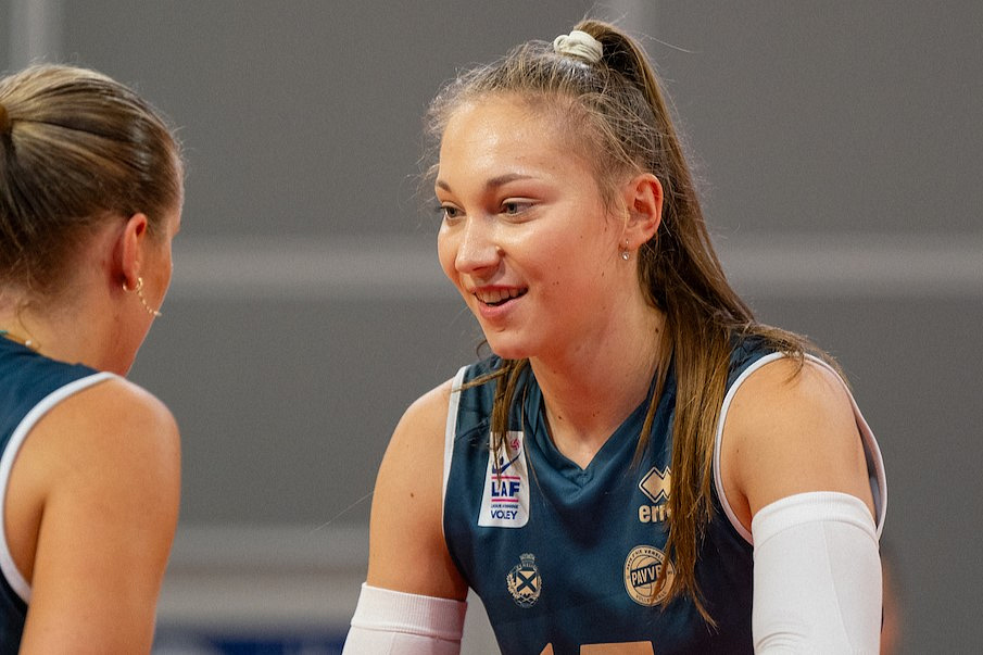 Výsledový servis našich reprezentantek v zahraničních ligách